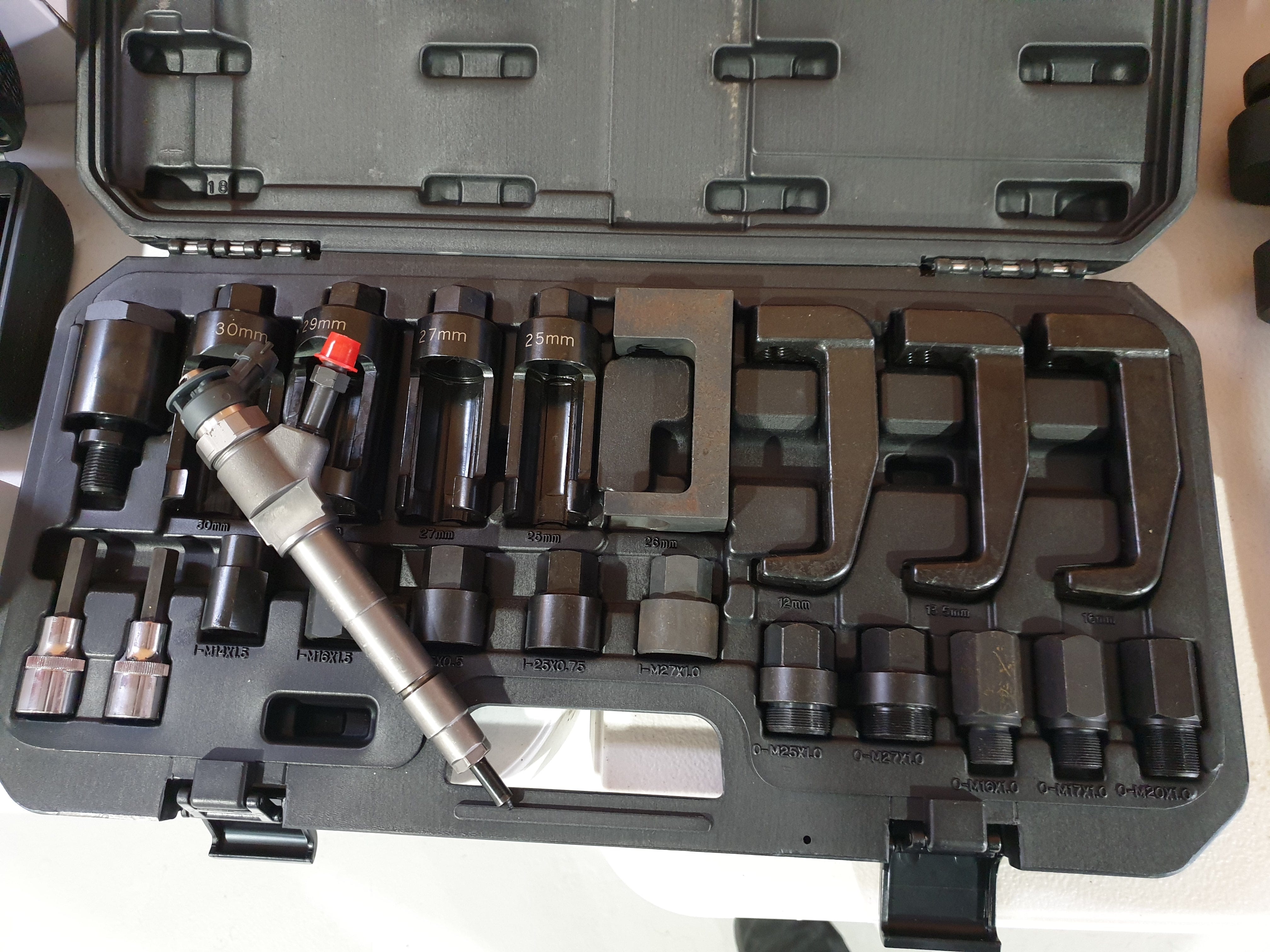 21pc Diesel Injector Puller Removal and Dismantling Set for Common Rai ...